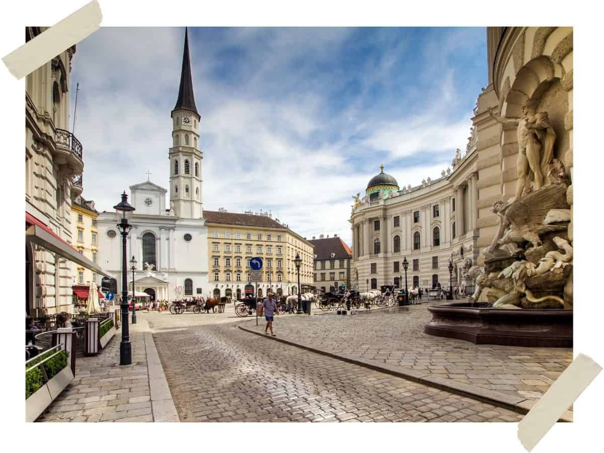Vienna in 3 Days: The Perfect Weekend Itinerary for Solo Women - Rina Rusu