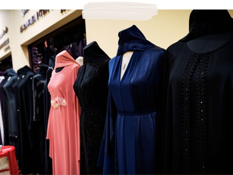 29 Best Traditional Souks in Dubai from an Insider! - Narcisa Rusu