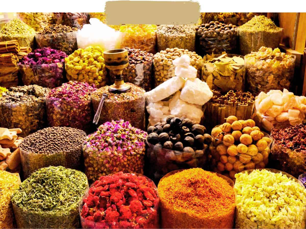 Shopping in Sousse: Best Souks & Bazaars You Need to Visit - Rina Rusu